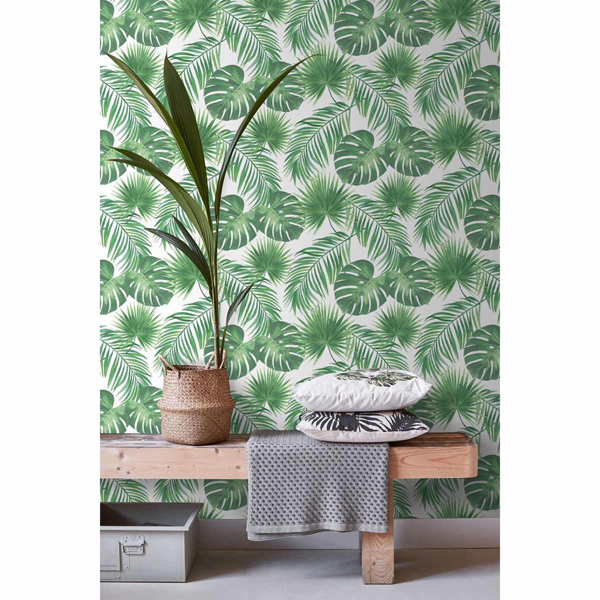 DD139013 - Patti Light Green Leaves Wallpaper - by ESTA Home