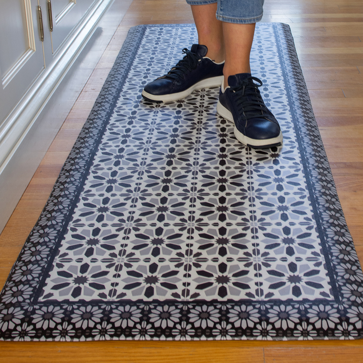 FPA3730 - Lannister Anti-Fatigue Comfort Mat - by FloorPops