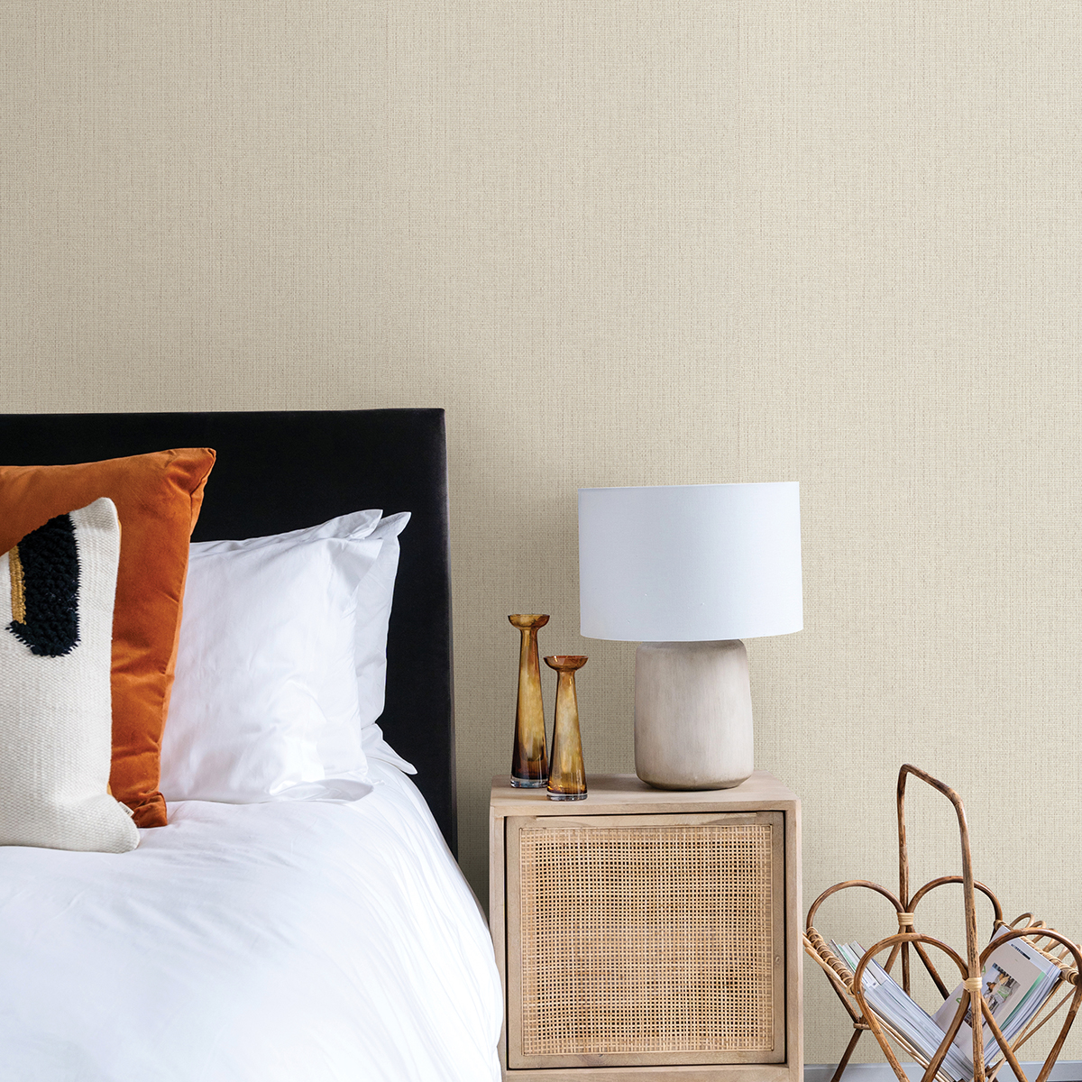 4035-407921 - Hoshi White Woven Wallpaper - by Advantage