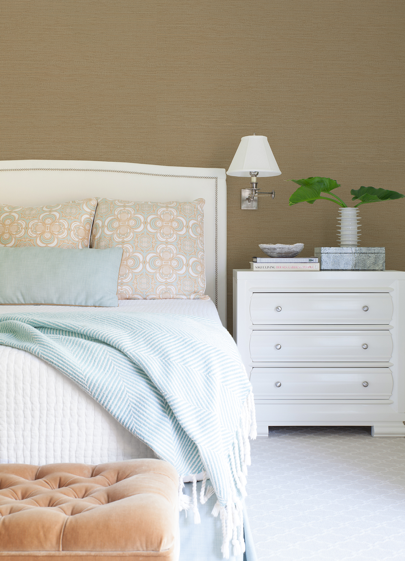 York Wallcoverings: Wallpaper Designed to Inspire. 2923-88021 - Kira ...