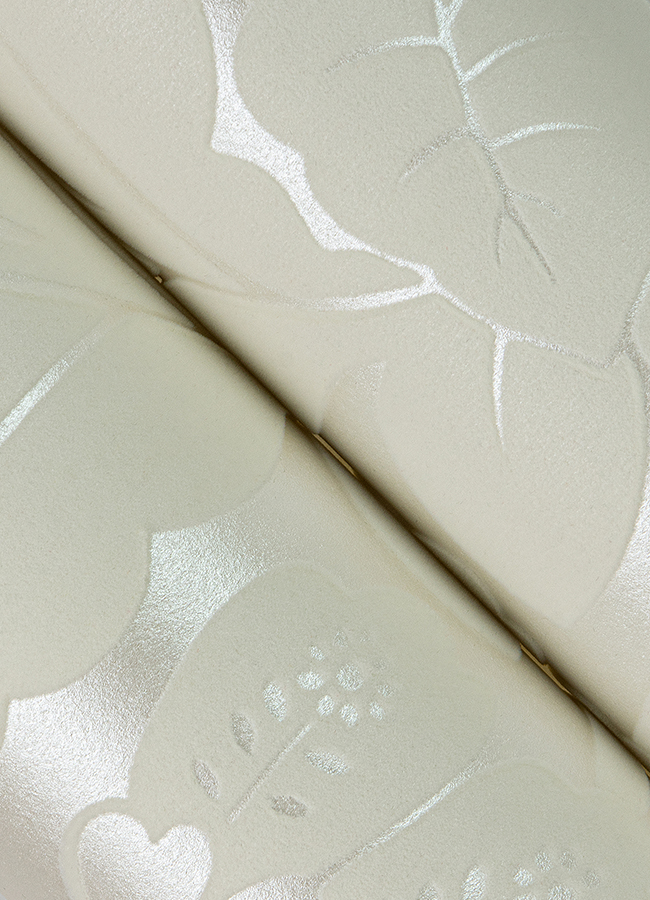 York Wallcoverings. 4074-87376 - Augusta White Flock Damask Wallpaper ...