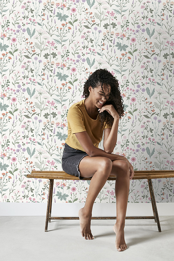 DD139482 - Letitia Purple Summer Meadows Wallpaper - by ESTA Home