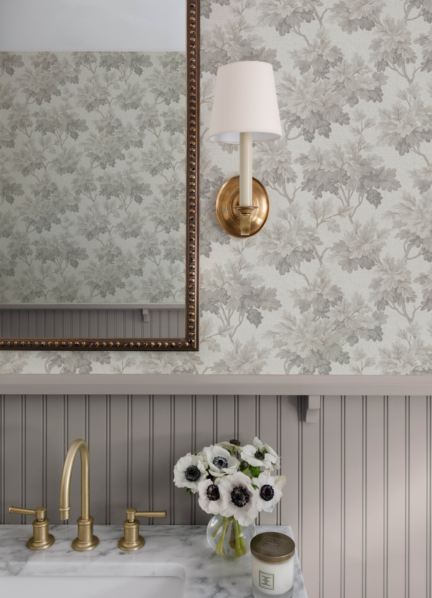 AST6357 - Oakcliff Stone Leaf Trail Wallpaper - by Erin Gates x A ...