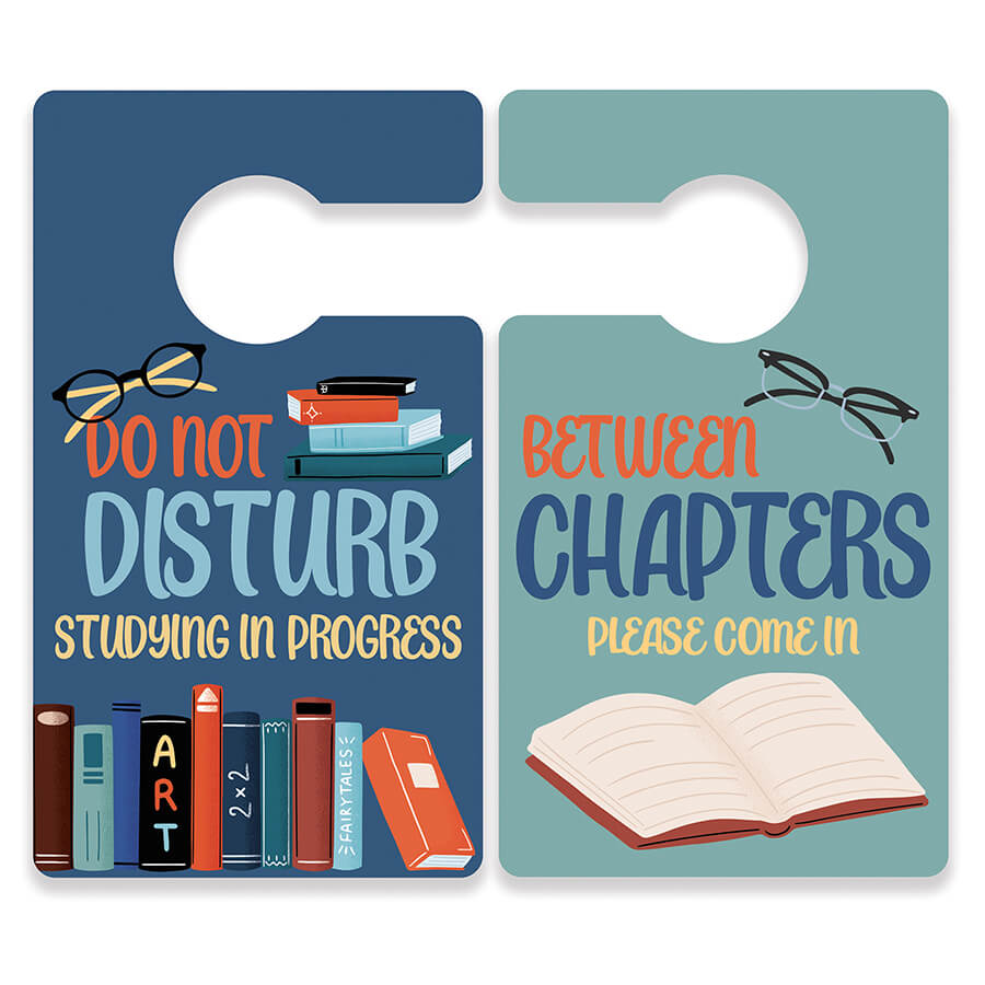 Reading Door Hanger | RoomMates Décor