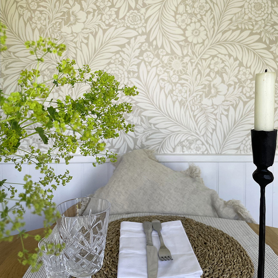 BG722 - Florence Neutral Leaf Wallpaper - by Belgravia Decor