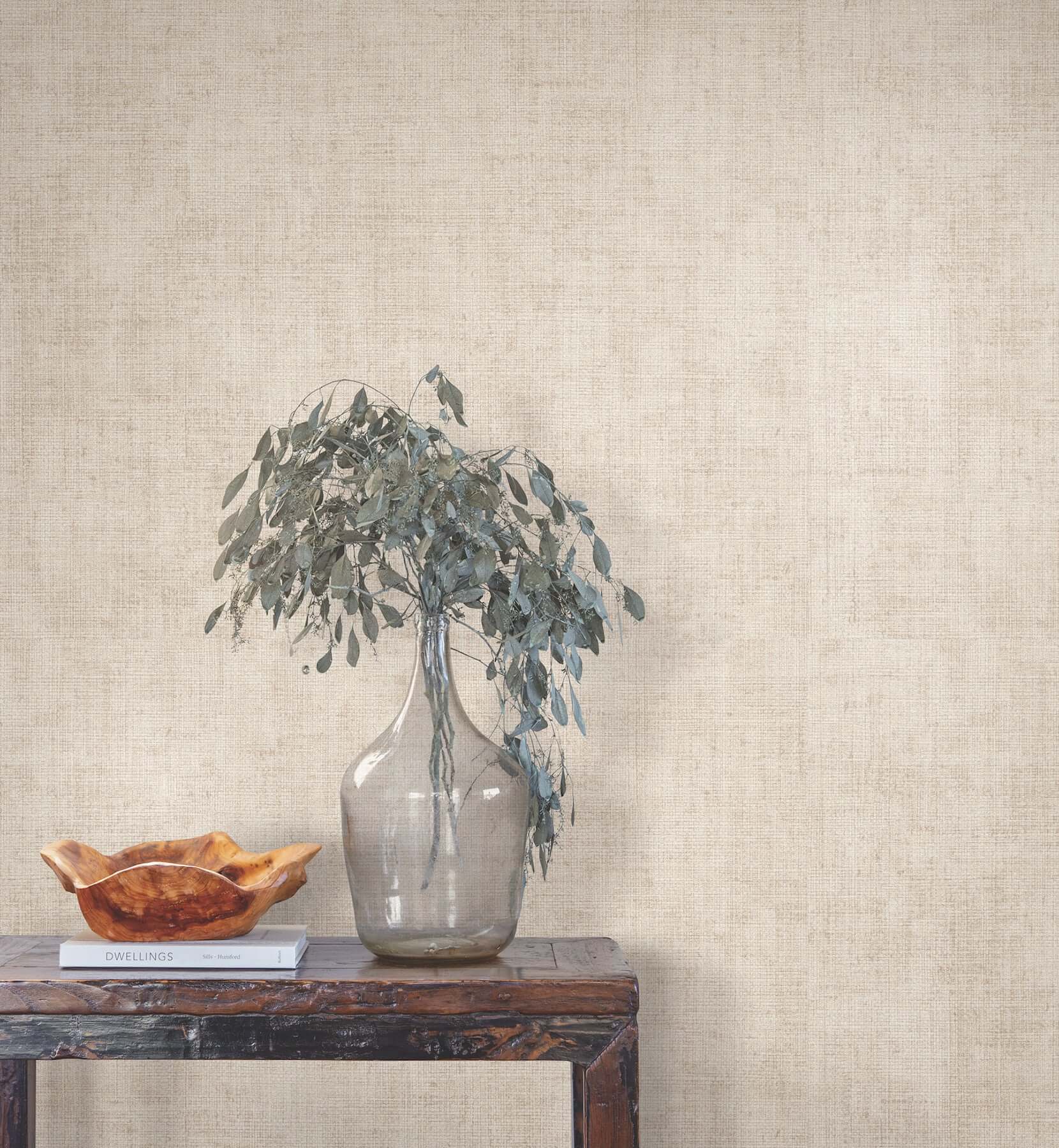 York Wallcoverings. Plaster Alma | York Wallcoverings