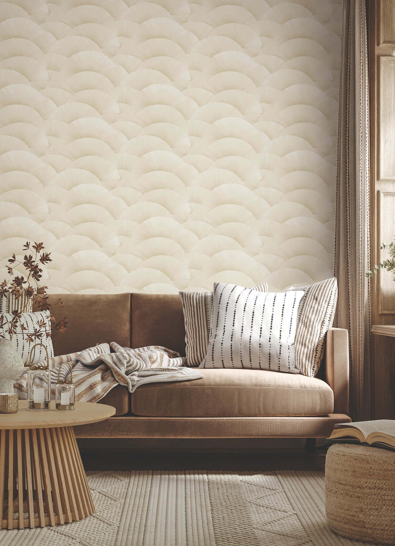 York Wallcoverings. Cream & Gold Morning Shell Wallpaper | Ronald Redding