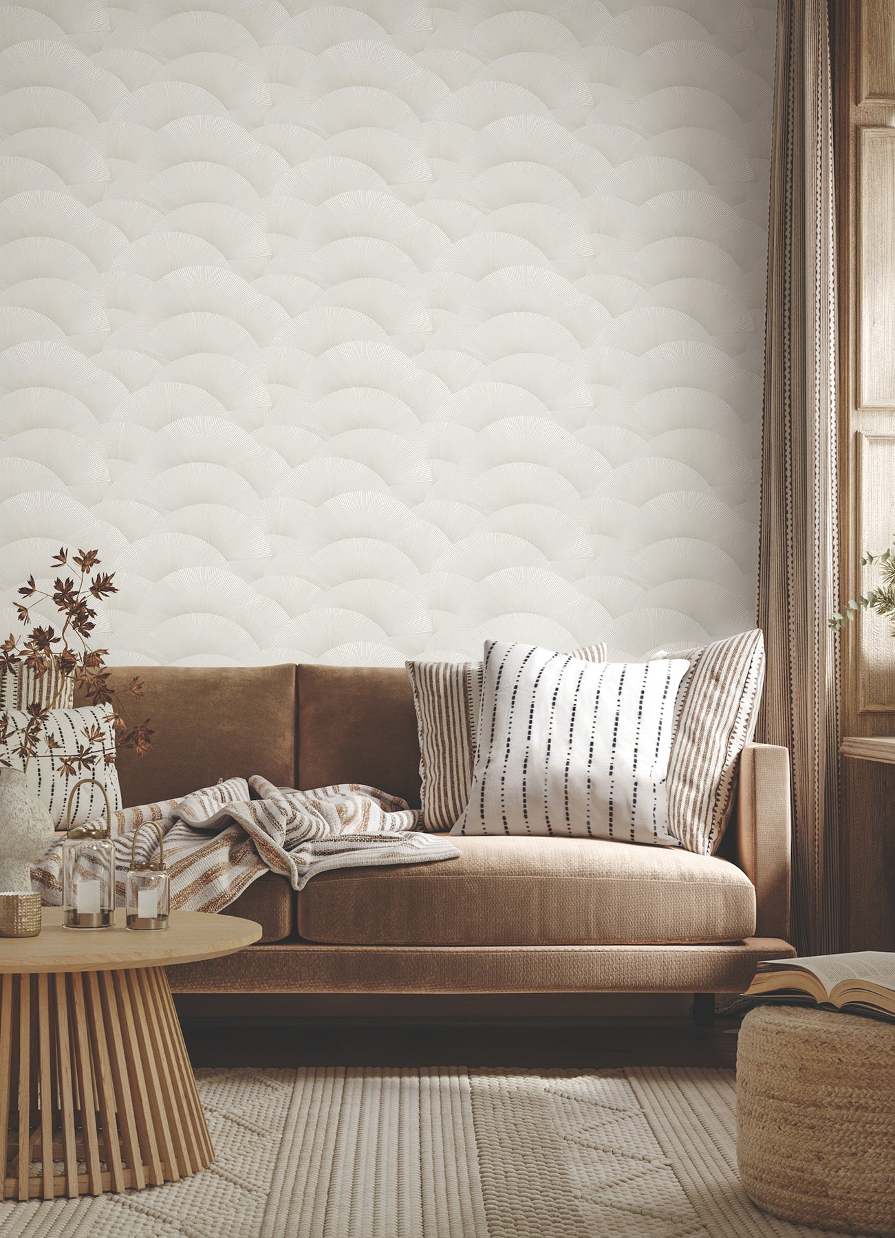 York Wallcoverings. White & Silver Morning Shell Wallpaper | Ronald Redding