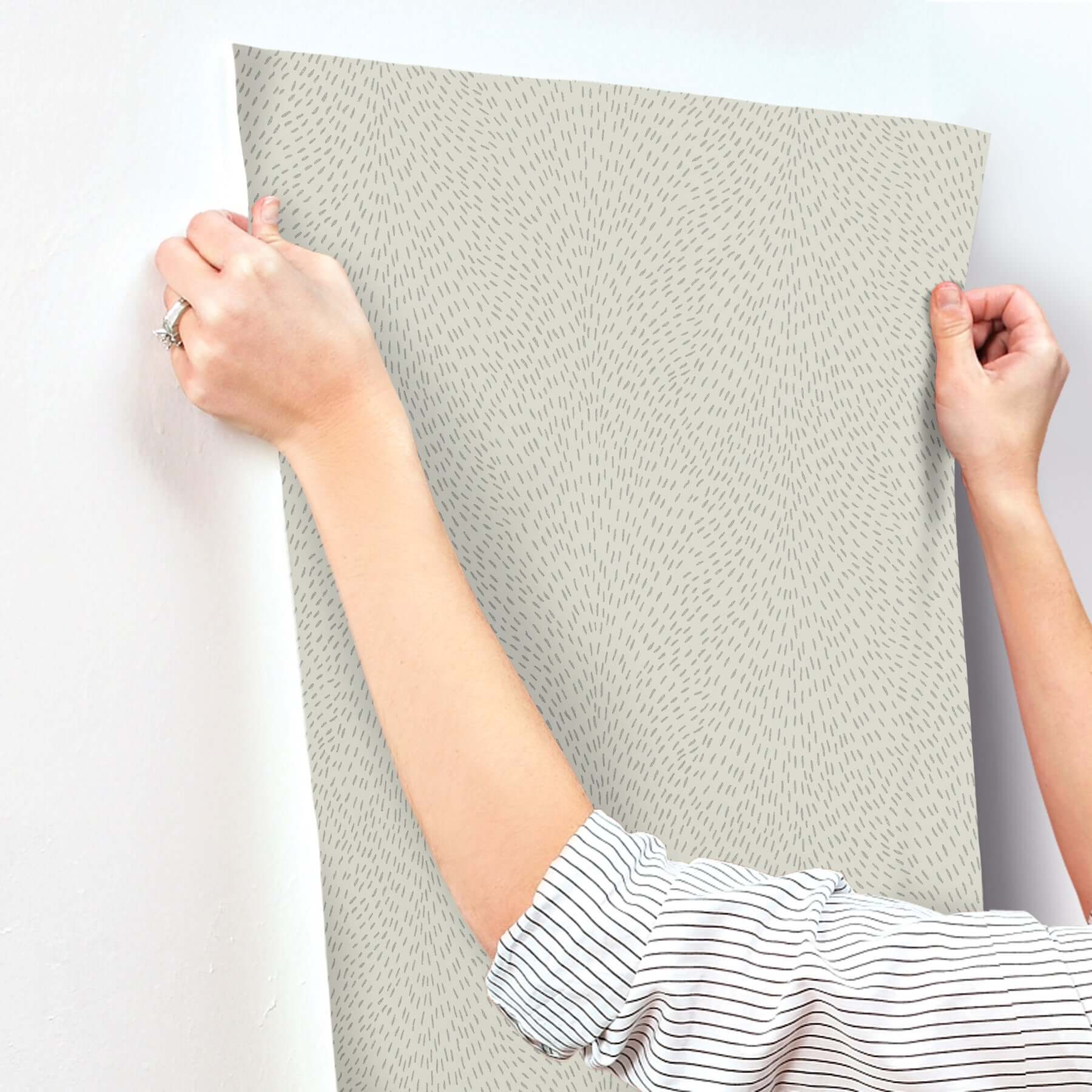 York Wallcoverings. Grey Dew Drop Wallpaper | York Wallcoverings