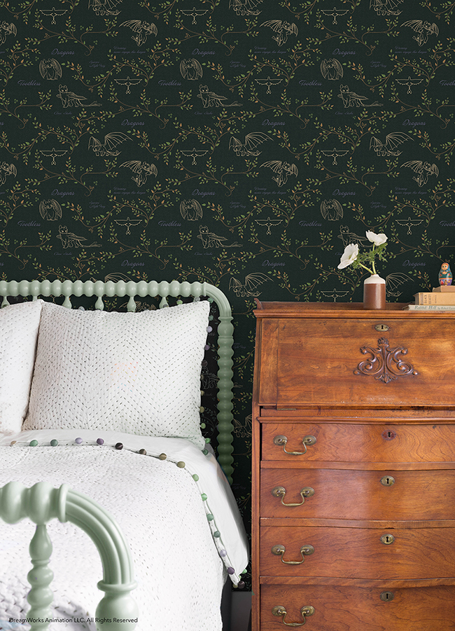 How to Train Your Dragon Toothless Radical Nature Green Peel & Stick ...