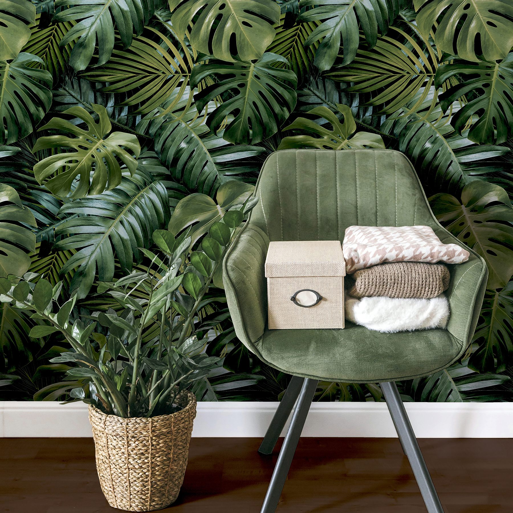 AH924108 - Harlynn Green Monstera Wallpaper - by Arthouse